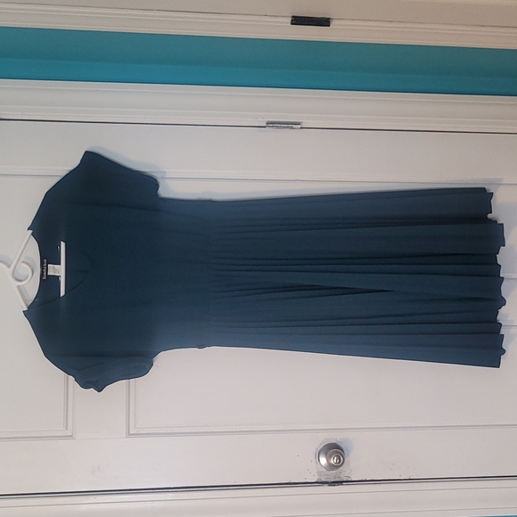 Elizabeth &Nicole | Dresses | Elizabeth Nicole | Poshmark